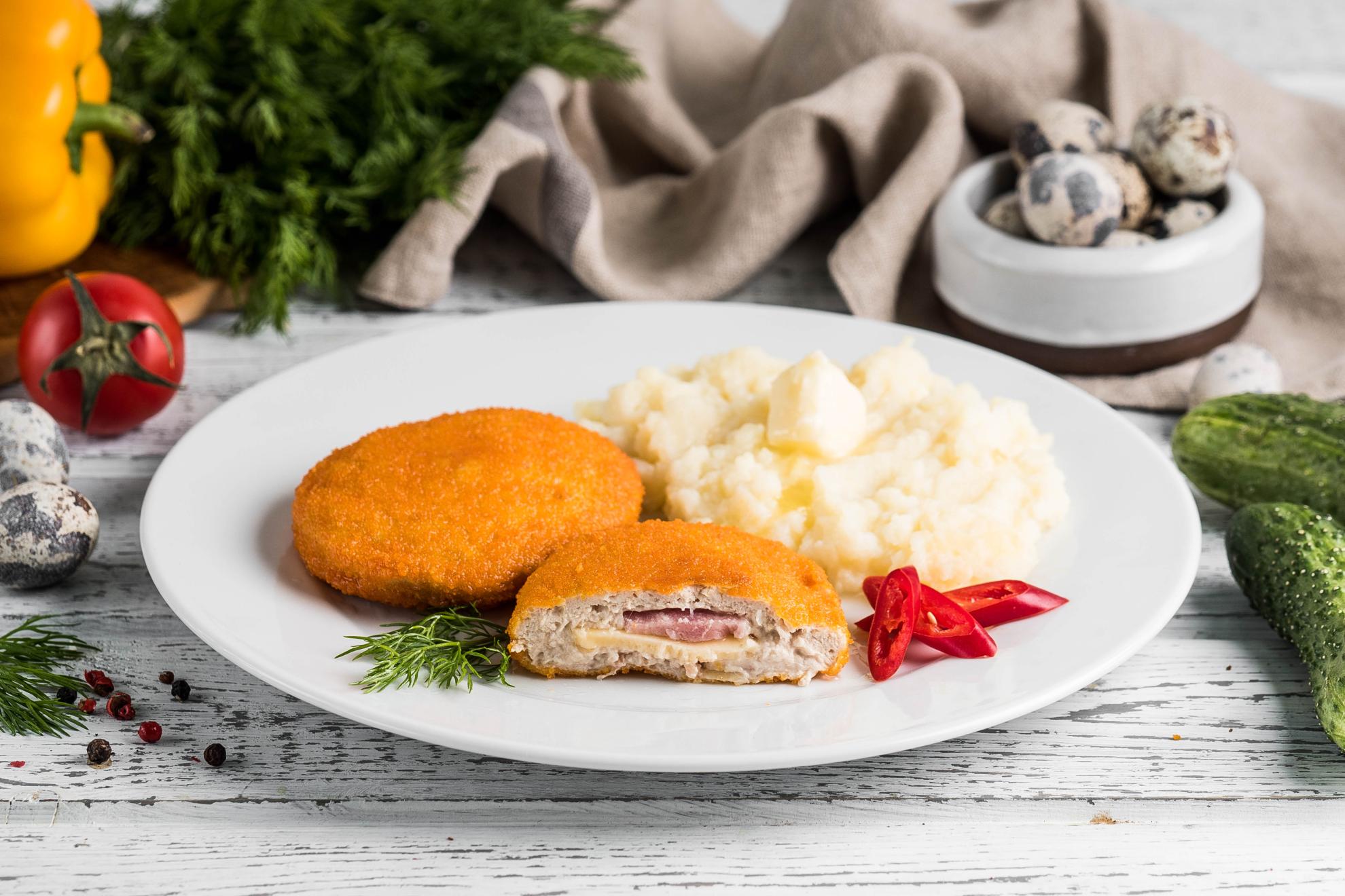 Кордон-блю с ветчиной и сыром